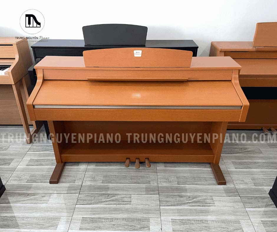 Piano điện Yamaha CLP330 C - Trung Nguyên Piano