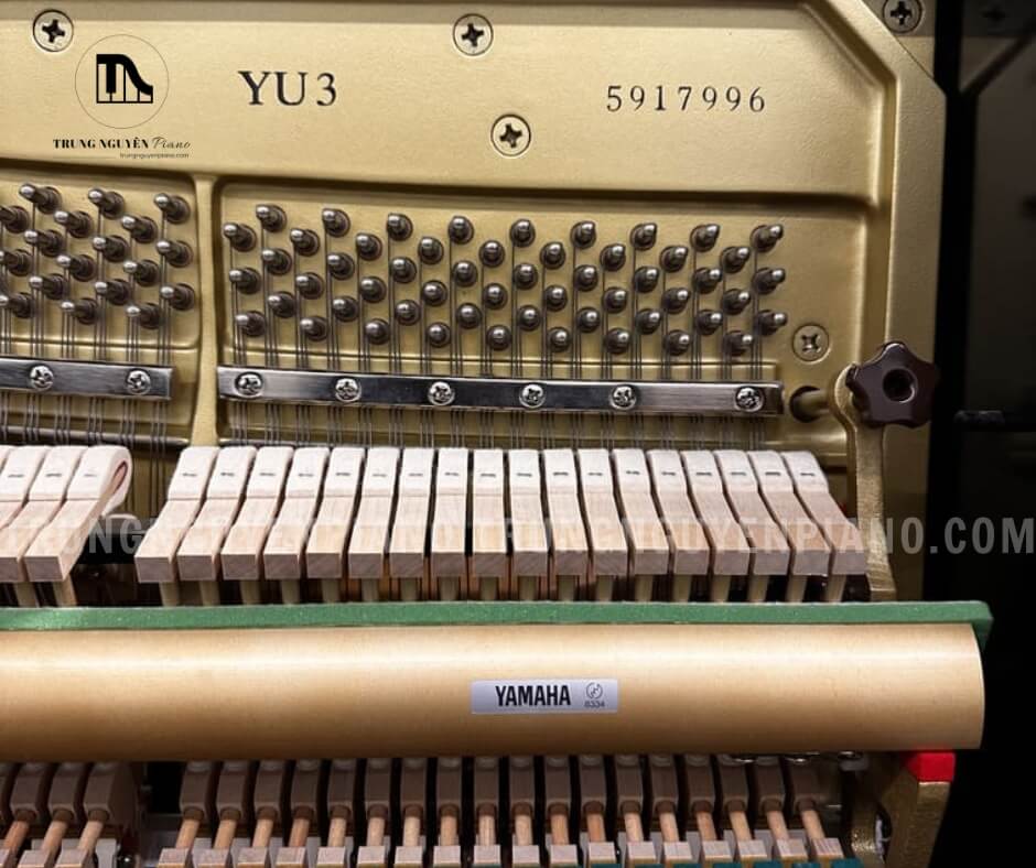 Đàn Piano Yamaha YU3