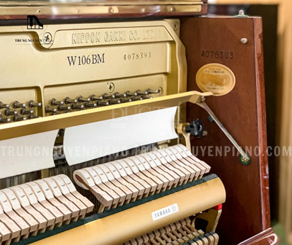 Đàn Piano Yamaha W106BM - Trung Nguyên Piano